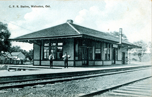 Railway stations in Walkerton Ontario